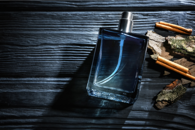 【保存版】メゾンマルジェラの香水「ジャズクラブ」はどんな香り？ | Perfumed 香水とコロンなライフ